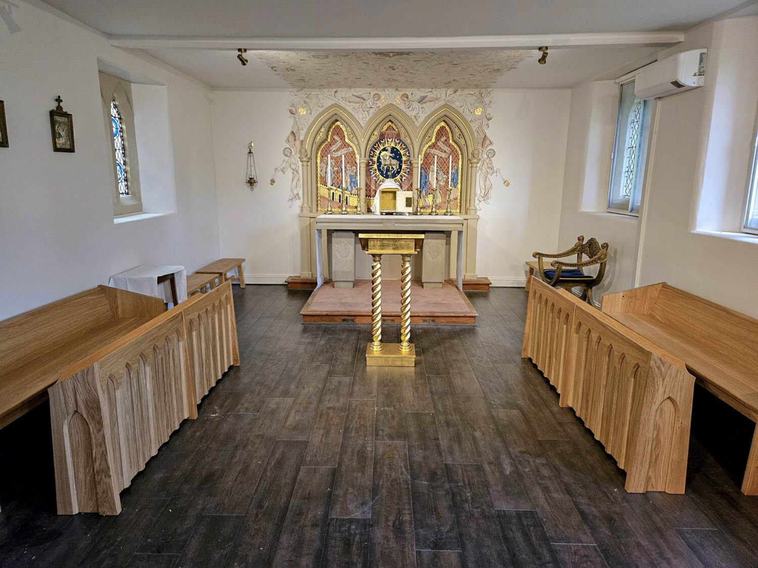 A Bespoke Approach to Church Furniture - Dovetailors