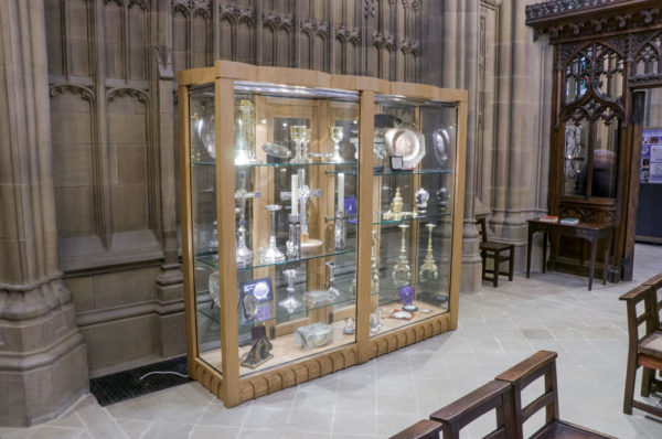 Large oak display case for Wakefield Cathedral - Dovetailors