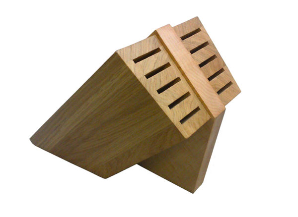 Angled knifeblock in solid wood - Dovetailors