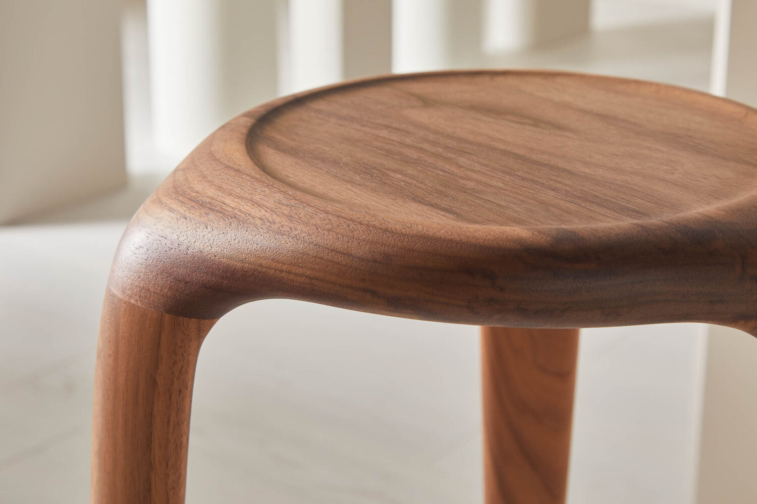 Stool FP/W-3: Contemporary Wood Stool Perfection